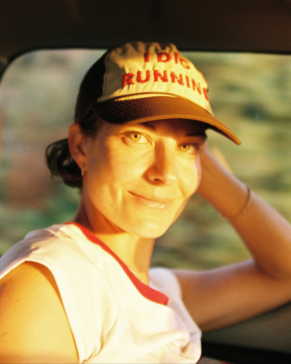 "I Dig Running" Trucker Hat OG – ALEX ZONO